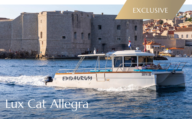 Lux Cat Allegra: Speed, Comfort & Elegance on Water